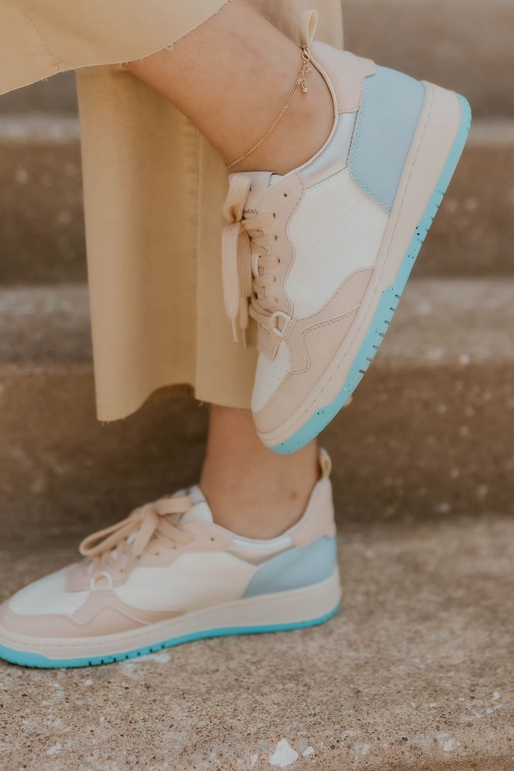 Paige Sneaker – The Rowe Boutique